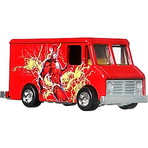 Hot Wheels Combat Medic 1:64 Scale Vehicle for Kids Aged 3 Years Old & Up & Collectors of Classic Toy Cars, Featuring New Castings & Themes