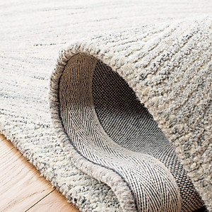 SAFAVIEH Metro Collection Area Rug - 8' x 10', Ivory & Silver, Handmade Modern Abstract Wool, Ideal for High Traffic Areas in Living Room, Bedroom (MET505G)