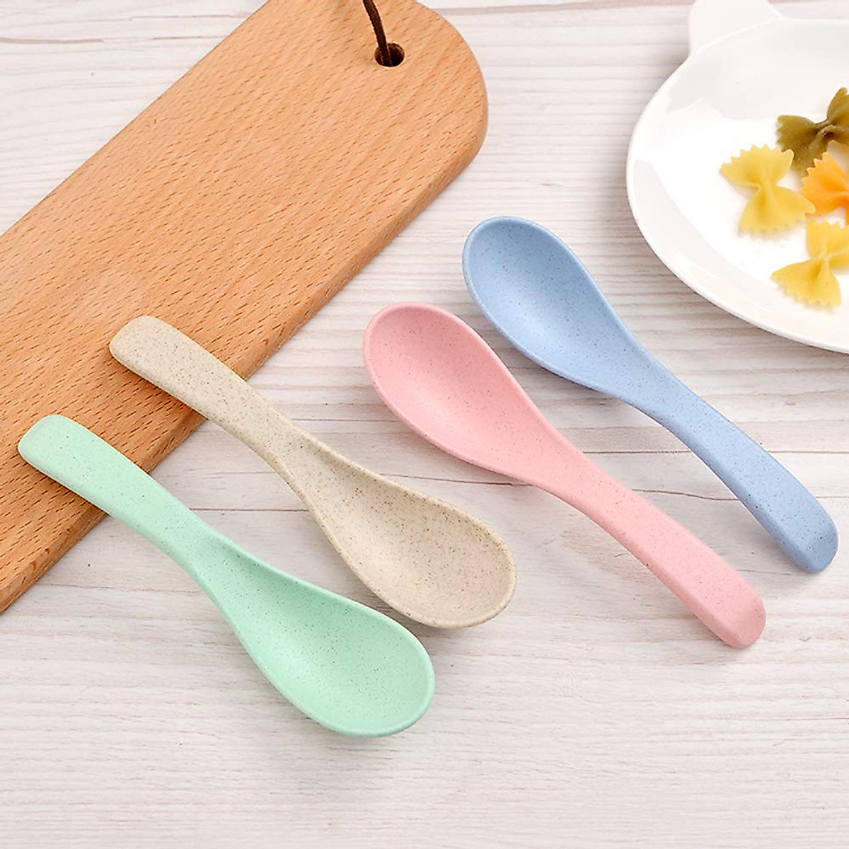 Jomihoney Soup Spoons, Microwave Dishwasher Safe Meal Spoon, 4 Pcs 5.9 Inch Europe Style spoon Sets for Kid or Adult
