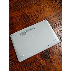 Toshiba CB35-B3340 13.3 Inch Chromebook (Intel Celeron, 4GB, 16GB SSD, Silver) Full HD-Screen