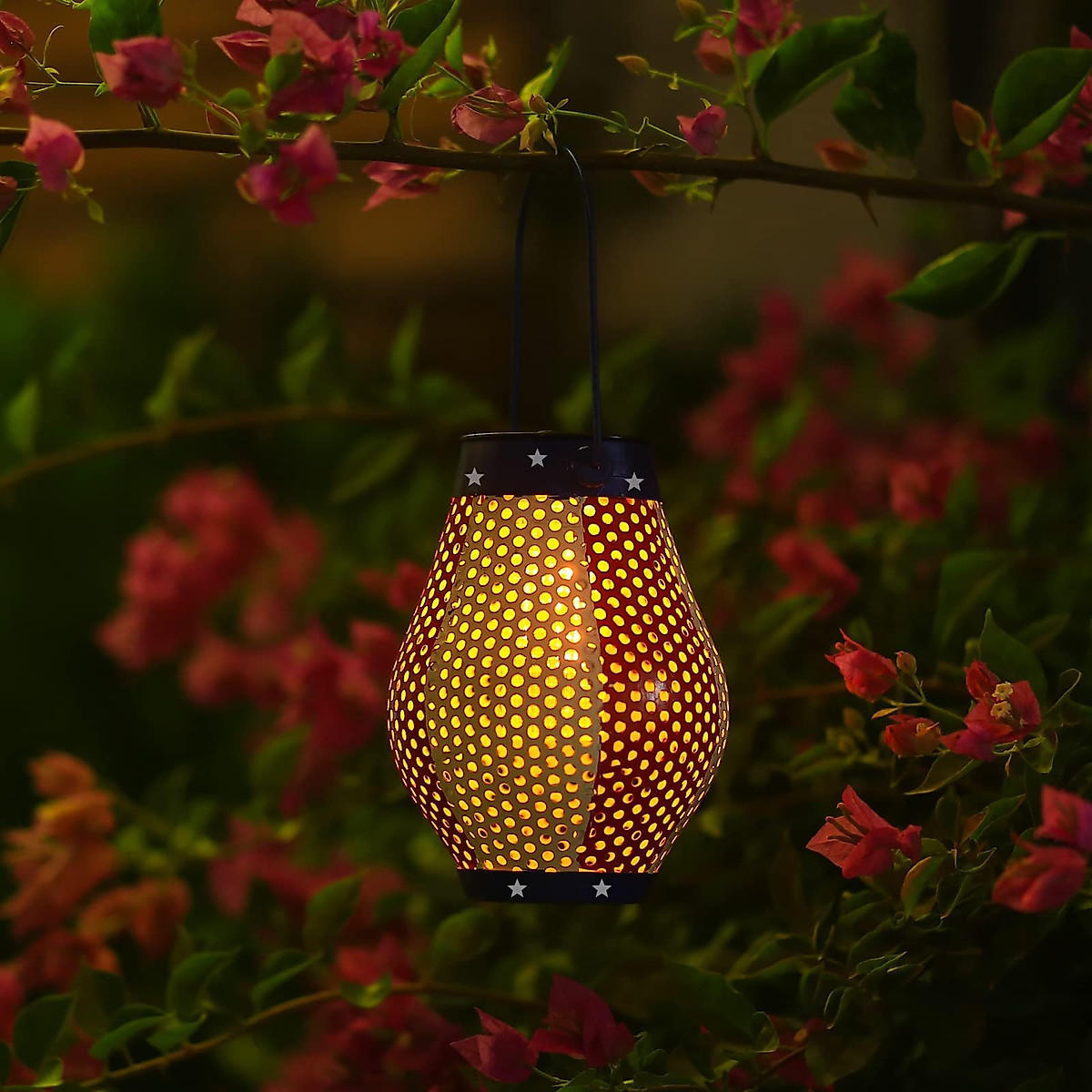 YQLEPIN Outdoor Solar Landscape Lighting Made of Metal - Waterproof Hanging Vintage Rustic Lantern(Red and Blue)