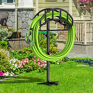 Yumatum Garden Hose Holder, Upgraded Metal Hose Reel with Tool Storage Basket, Heavy Duty Freestanding Water Hose Holders Holds 150ft Hose, Detachable Hose Storage Hanger for Outside