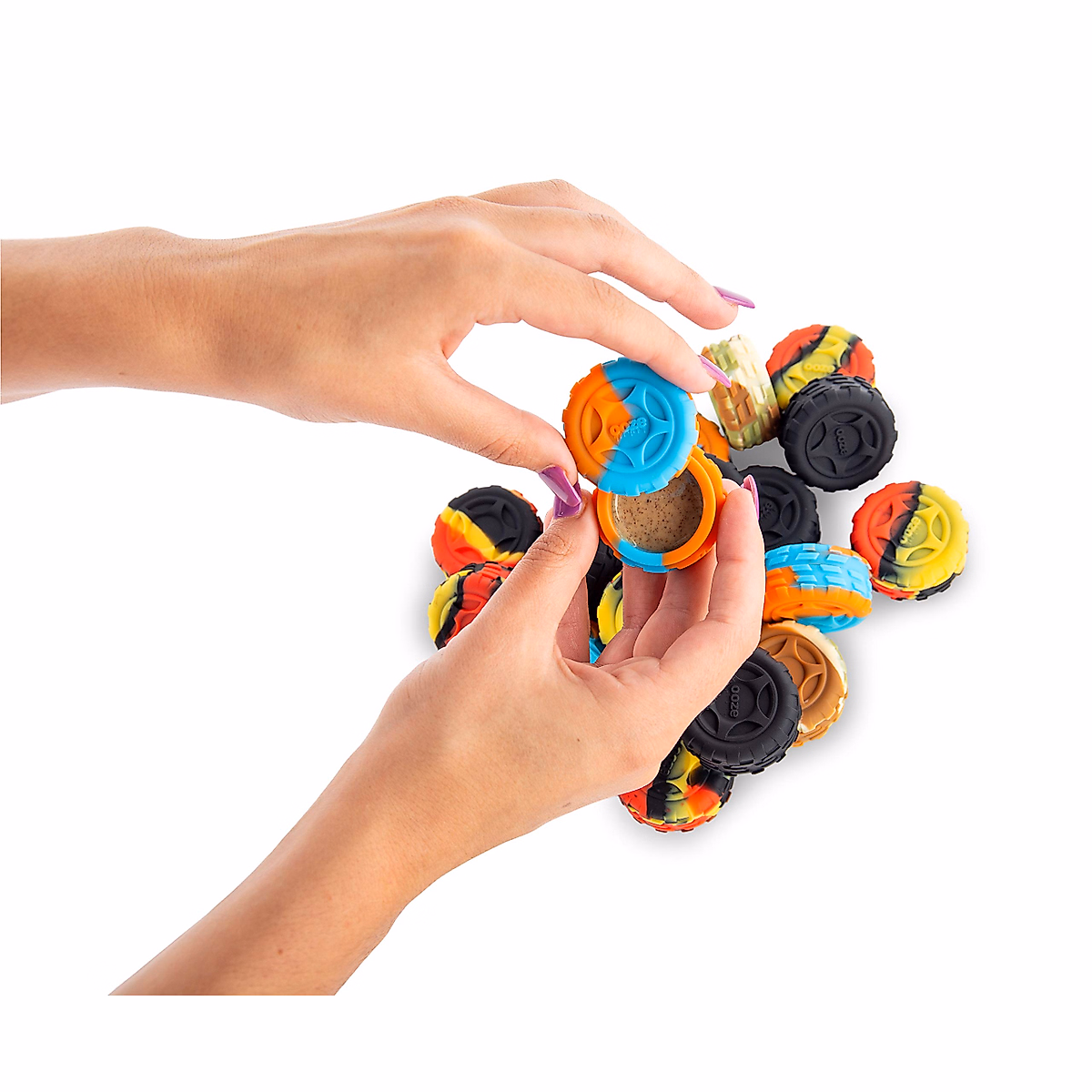 Ooze Silicone Containers Hot Box - 4 Pack - Multi-Colors - 8ml Round Non-Stick Silicone Oil Container - Kitchen Concentrate Container Wax Mini Multi Use Storage Jar - Stash Jar - Silicone Puck