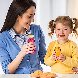 4 Pieces Juice Bear Bottles Honey Bear Drinking Bottles Plastic Reusable Drinking Cups with 4 Pieces Soft Silicone Straws for Daily Drinking Supplies (Yellow)