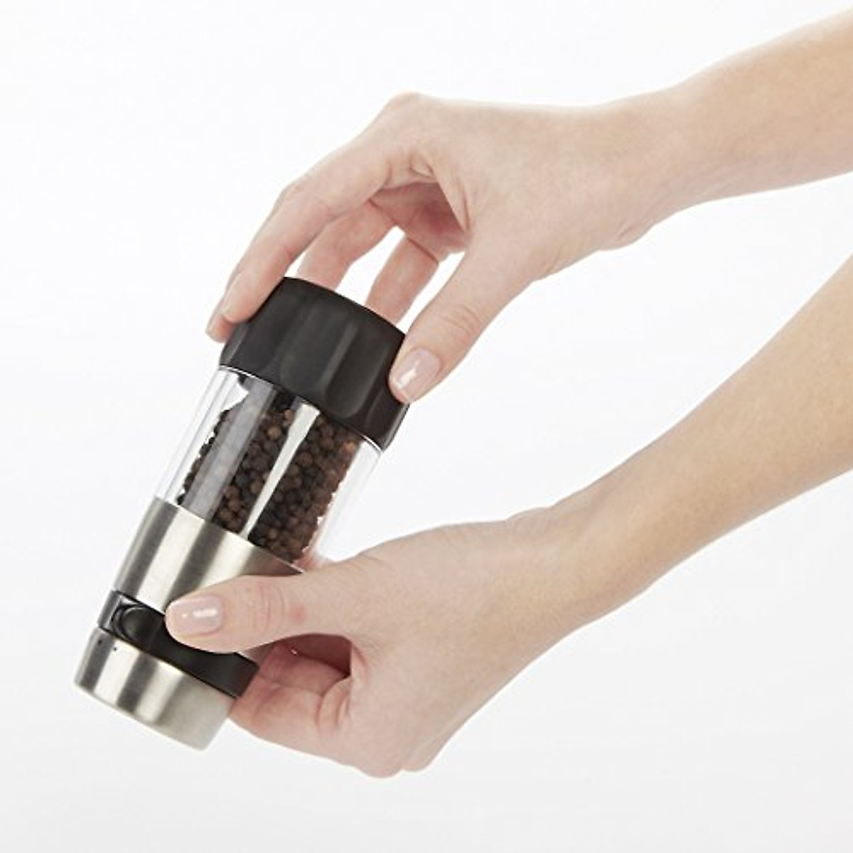 OXO Good Grips Mess-Free Pepper Grinder