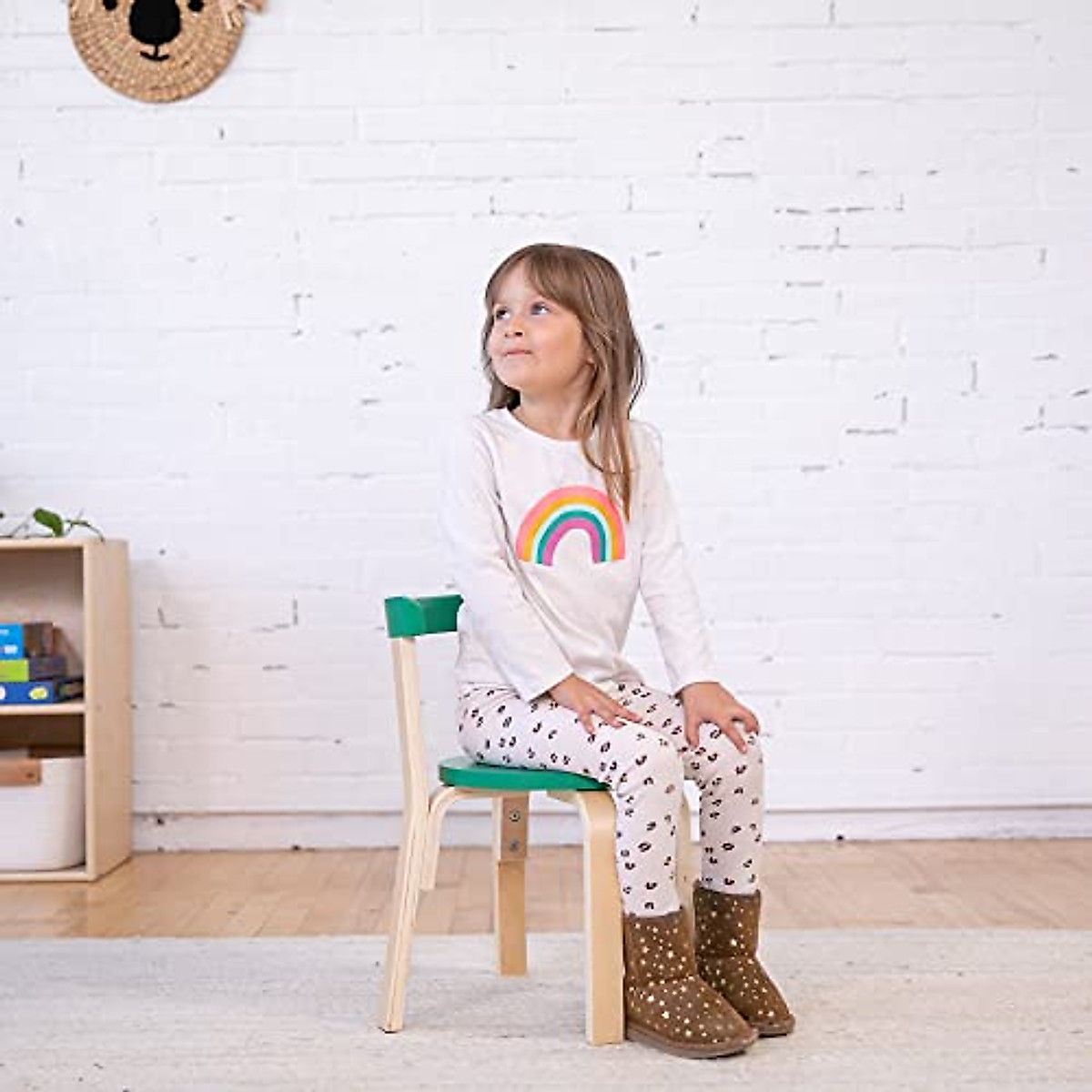 ECR4Kids Bentwood Round Table and Curved Back Chair Set, Kids Furniture, Contemporary, 5-Piece