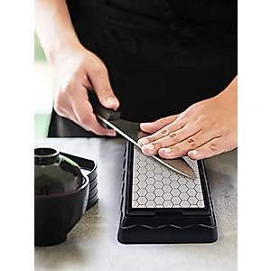 Double-Sided Diamond Sharpening Stone, Kalolary Knife Sharpener Stone Whetstone Honeycomb Surface Plate with Non-slip Base for Scissors Knives Outdoor Kitchen Sharpen Tools (600/1200 Grit, 150 x 63mm)