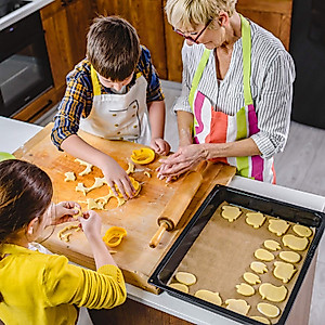 Hiware 200 Pieces Parchment Paper Baking Sheets 9x13 Inches, Precut Non-Stick Parchment Paper for Baking, Cooking, Grilling, Frying and Steaming - Unbleached, Fit for Quarter Sheet Pans