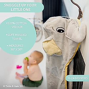 Tickle & Main Rub-a-Dub Gift Set, 5-Piece Bath Set Includes Elephant Hooded Towel, 3 Jungle Safari Squirt Toys, and Book for Boys and Girls!