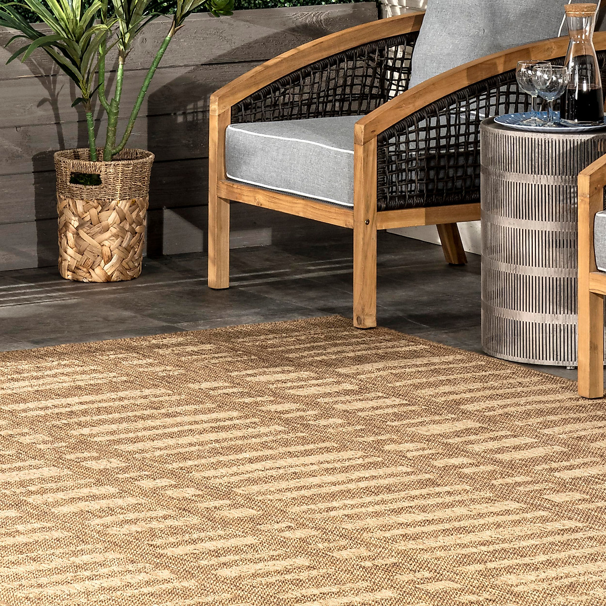 nuLOOM 5' x 8' Outdoor Performance Area Rug, Stain Resistant, Weather Resistant, High Traffic, Patio, Balcony, Outside, Marin Brown