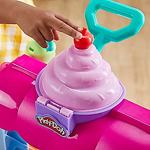 Play-Doh Kitchen Creations Sweet Snacks Food Truck Toy Playset for Kids, 12 Modeling Compound Cans, for 3 Year Old Girls & Boys & Up (Amazon Exclusive)