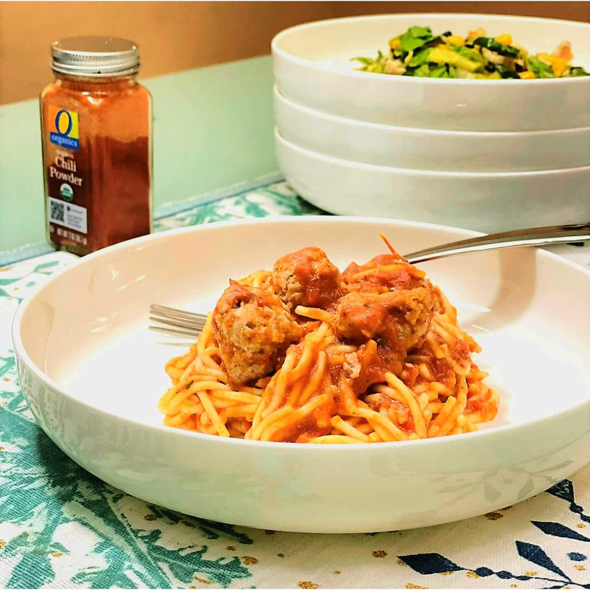 Hesen 8.5 inch Pasta Bowls set of 4, 40 Ounces Shallow Salad Bowl Set, Off White Ceramic Pasta Serving Bowl Plates