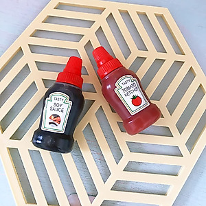 ZAYOIZY 4pcs Mini Condiment Squeeze Bottles 25ml Honey/Ketchup/Soy Sauce/Salad Dressing Dispensers Squeezable Jars Containers Plastic Portable Lunchbox with Sturdy Screw Cap