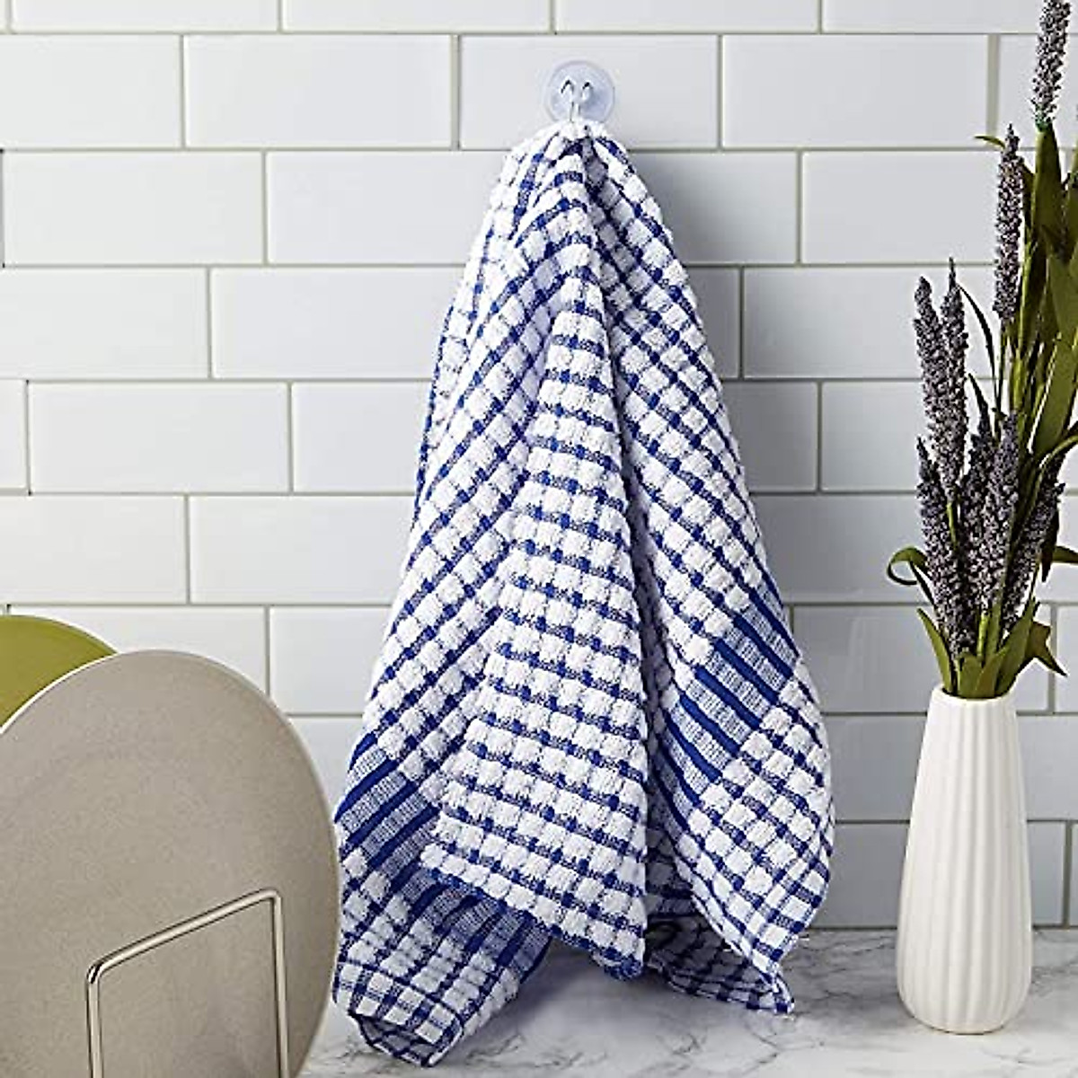 Juvale Mini Clear Suction Cup Hooks, 0.19 Inches (30 mm, 100 Pack)