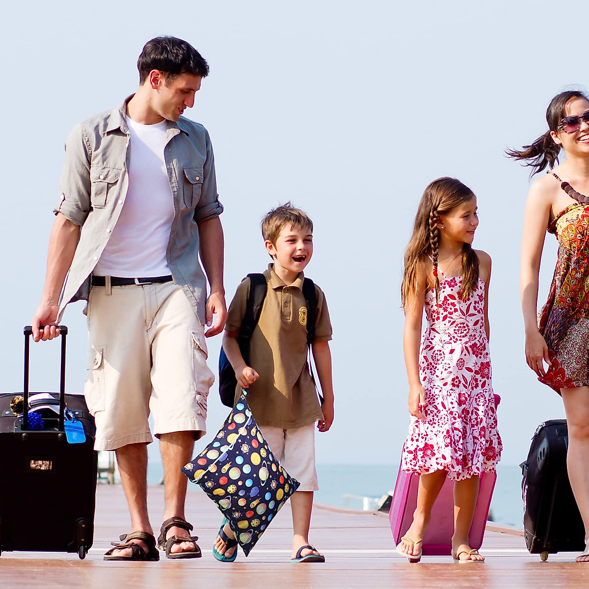 Shappy 2 Pcs Large Travel Laundry Bag Washable Waterproof Wet Dry Bag Large Dirty Clothes Bag Bathing Workout Bag(Astronaut)