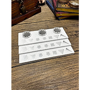 MunnyGrubbers - Dice Display Rack Shelf - Dice Jail - Dice Holder - (3 x Random 7PCS D20 Dice Set Included) - Display Up to 3 Sets of Dice and Vials - Dungeons and Dragons - DND - D&D - (Silver)