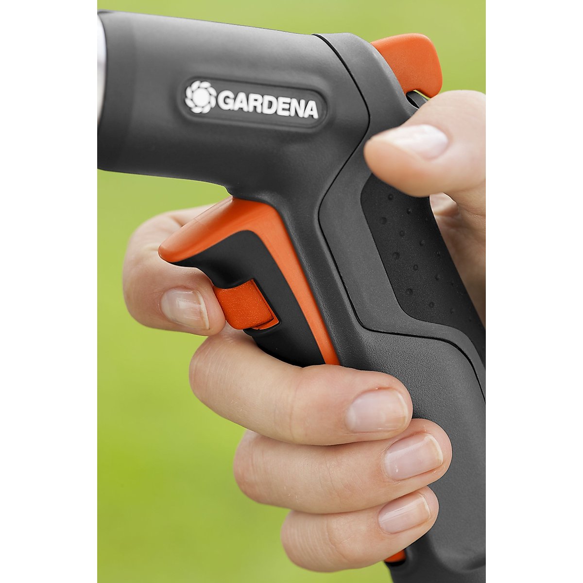 Gardena Metal Nozzle - Frost Proof - (Variable Spray Patterns) + Water Stop, 3815M-FP