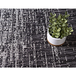 Unique Loom Outdoor Modern Collection Area Rug - Ombre (5' 1" x 8' Rectangle, Charcoal Gray/ Ivory)