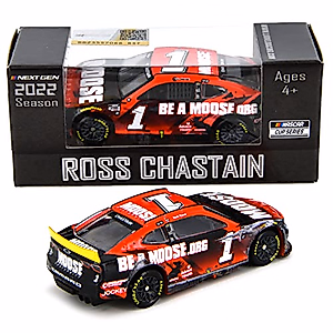 Lionel Racing Ross Chastain 2022 Martinsville Checkers or Wreckers Raced Version Diecast Car 1:64 Scale