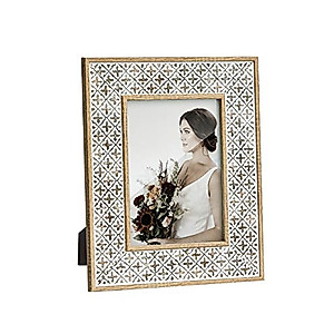 Afuly 5x7 Picture Frame Distressed Moroccan Relief Boho Picture Frames Shabby Chic Oak 3D Cross Pattern, Wood Photo Frames for Wall and Tabletop, Wedding Birthday Gifts for Mom Family Friends
