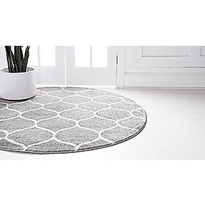 Rugs.com Lattice Frieze Collection Rug – 3' Round Light Gray Medium Rug Perfect for Kitchens, Dining Rooms