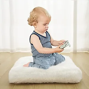 Espiraio Chair Cushion, Thick and Comfortable Seat Cushion Pads, Super Soft Cute Durable Square Pillow, Shaggy Chair Cover Chair Pads Home Decor Stools Floor Cushion Pet Pad 20 × 20 Inch Cream White