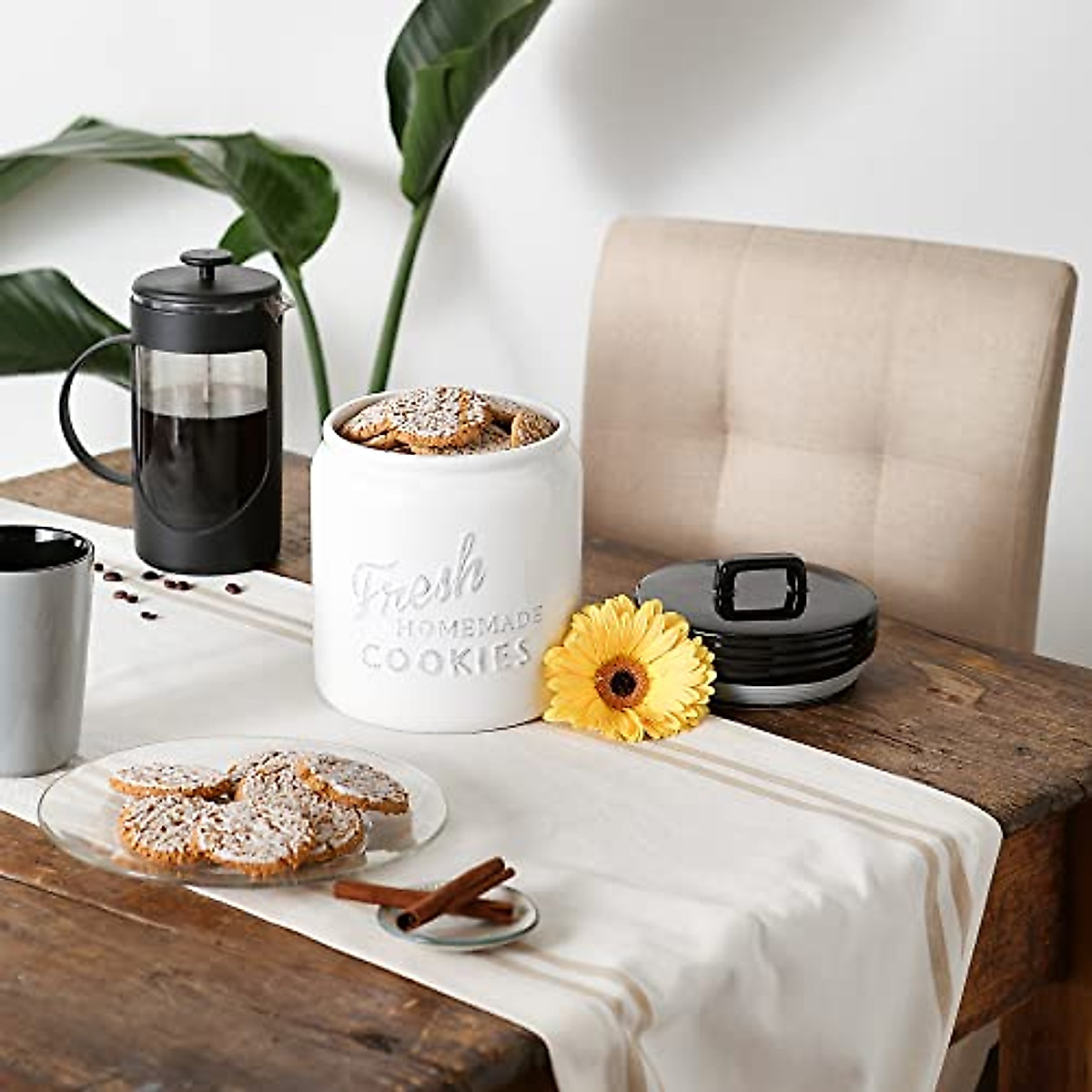 DII Kitchen Accessories Collection Ceramics, Cookie Jar, Black