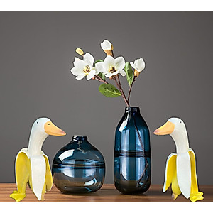 Tellme 2 PCS Banana Duck Statues, Creative Whimsical Garden Art Resin Sculptures, Cute Ducks Gnomes Decor for Room, Porch, Office, Home, Funny Outdoor Naughty Banana Ornament, Personalized Gifts.