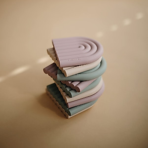 mushie Silicone Baby Teether Toy | Rainbow (Shifting Sand)