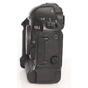 Canon EOS 1Ds Mark III DSLR Camera (Body Only) (OLD MODEL)