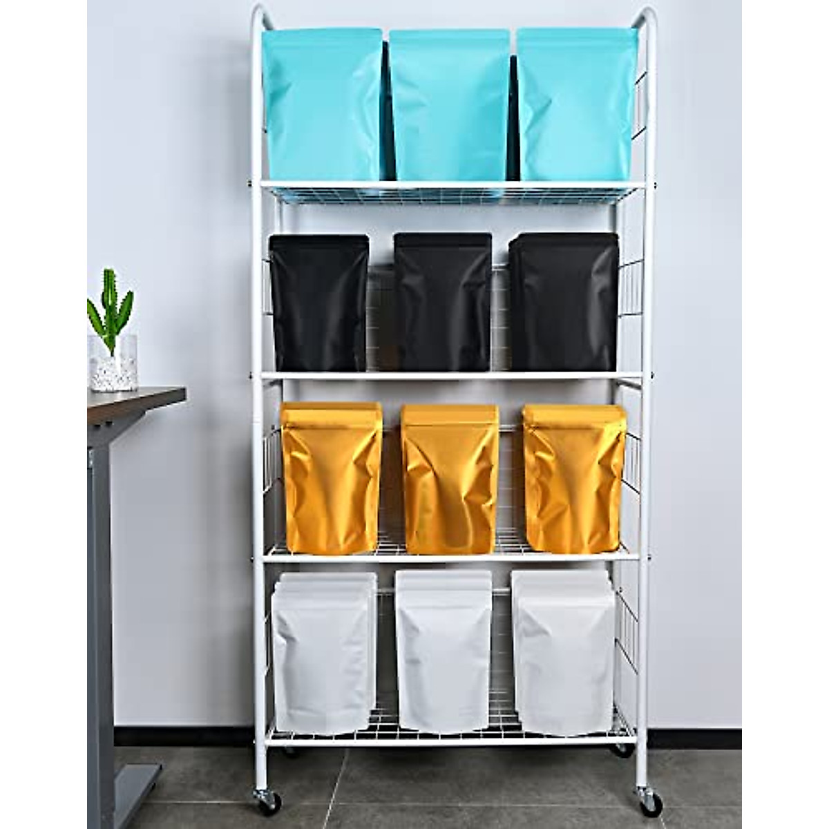 100 Pack Resealable Stand Up Bags,Smell Proof Pouch Sealable Foil Pouch Bags for Packaging (Black, 4.7" x 7.9")