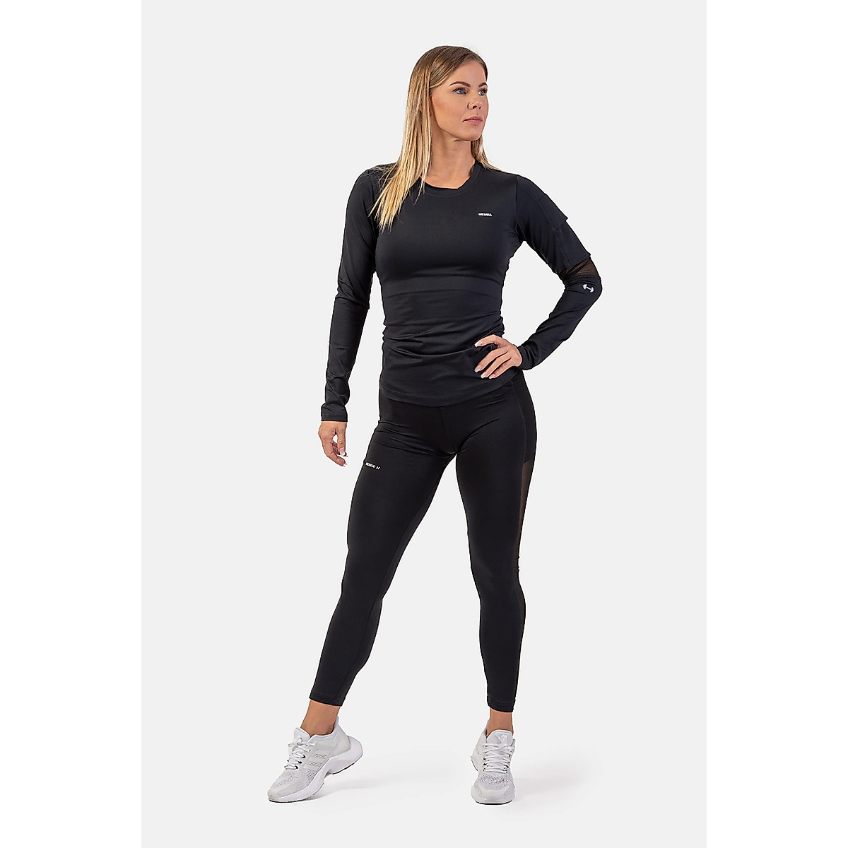 NEBBIA Long Sleeve Smart Pocket Sporty Top 418 Black