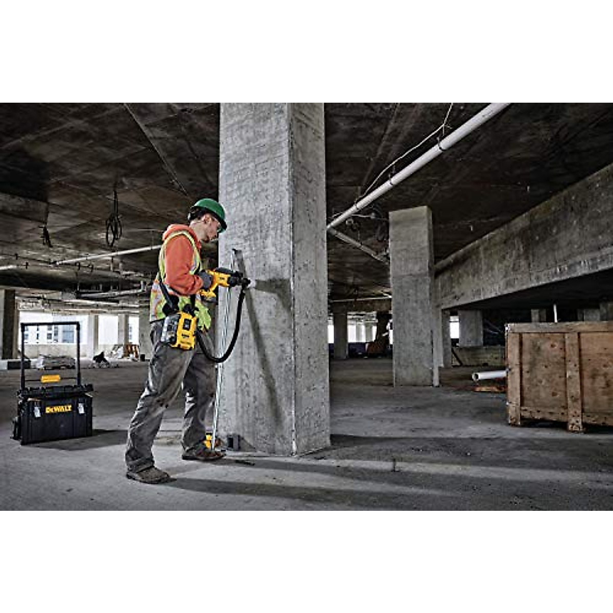 DEWALT 20V MAX* Dust Extractor, Brushless, Universal, Tool Only (DWH161B)