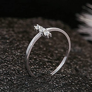 Daesar 14ct White Gold Wedding Ring Women, Anniversary Rings Women Thin Simple 0.1ct Round Natural Diamond White Gold Ring Size 8.5