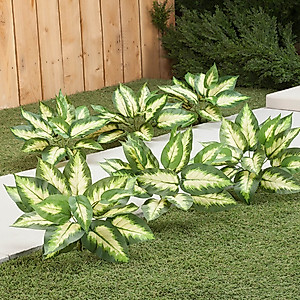 OakRidgeTM Hosta Bushes, Set of 3 – Artificial Indoor/Outdoor Home and Garden Décor, 12” H