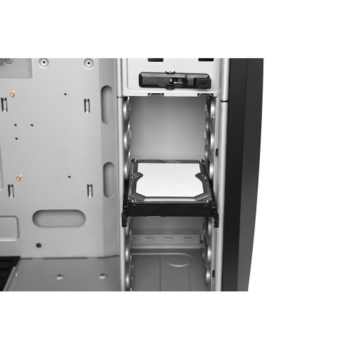 Antec Gaming Series Three Hundred Two Mid-Tower PC/Gaming Computer Case with 9 Tool-Less Drive Bays, 2 SSD, 120/140mm Fans x 2 Pre-Installed, 4 Fan Mounts for ATX, M-ATX and Mini-ITX,Black