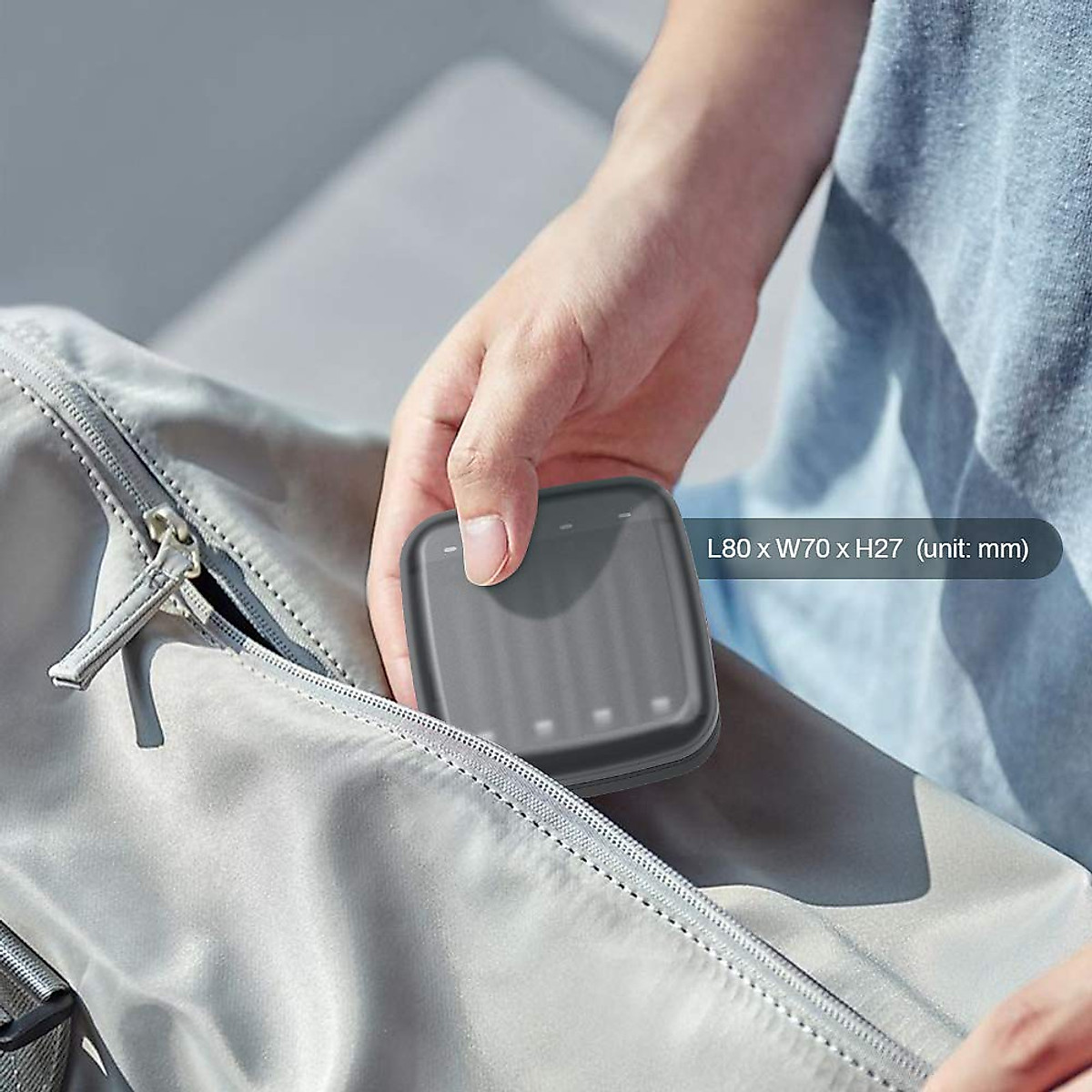 XTAR ET4S 1.5V li ion Battery Charger Rechargeable 1.5V Battery Charger with Micro USB Input, Universal Battery Charger for 1.5V Li-ion Rechargeable Batteries