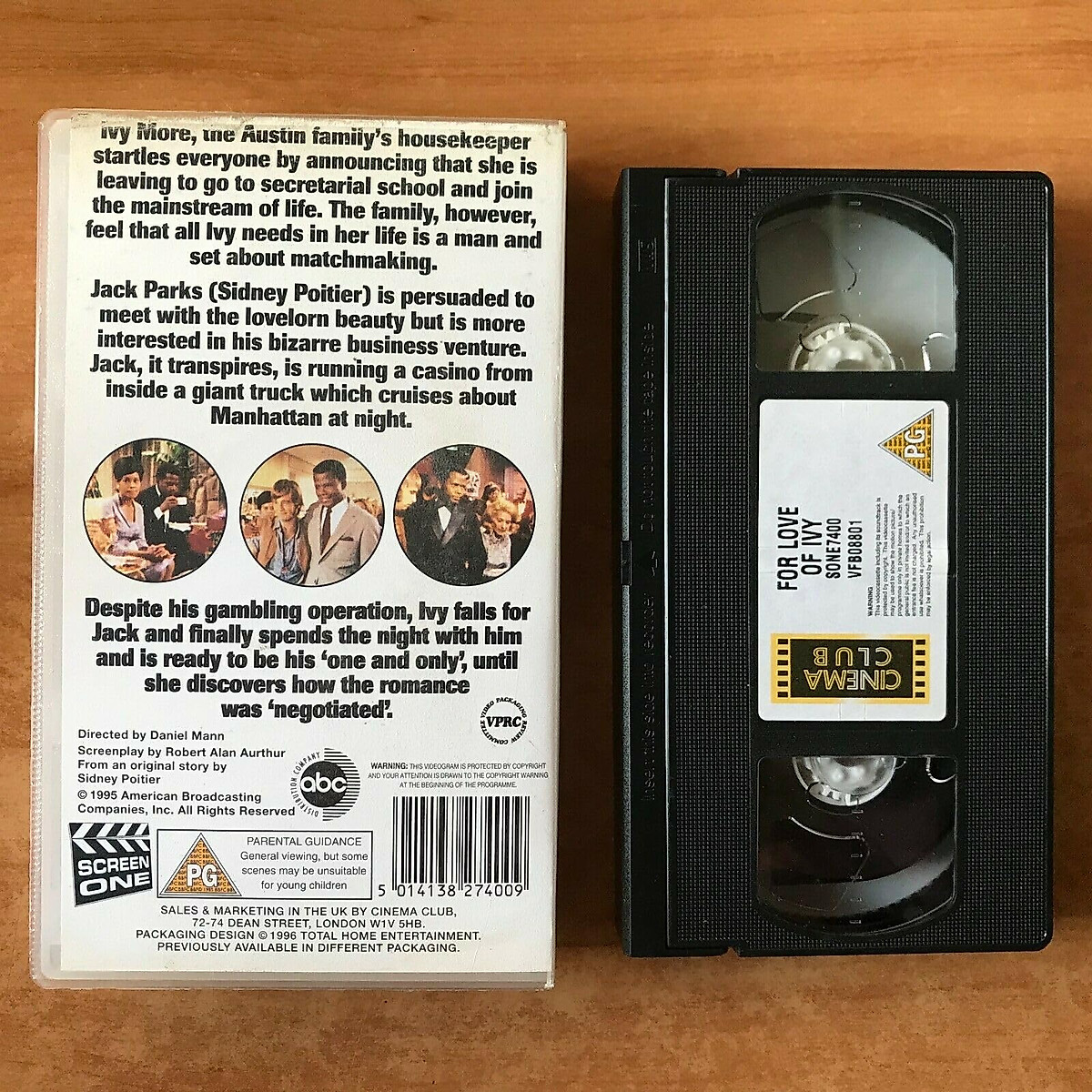 Frank Sinatra: The Tribute - Concert - Royal Festival Hall (1970) - Music - VHS