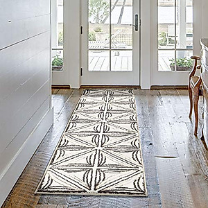 My Texas House Illussions Agave Natural Gray Indoor Area Rug, 7'10" x 10'10"