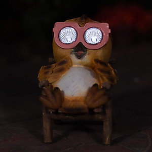 Solar Garden Decorations - Owl Figurine | Outdoor Yard Lawn Decor LED Figure | Light Up Decorative Statue Accents Patio or Deck | Weather Resistant | Great Housewarming Gift Idea (Brown - 1 Pack)