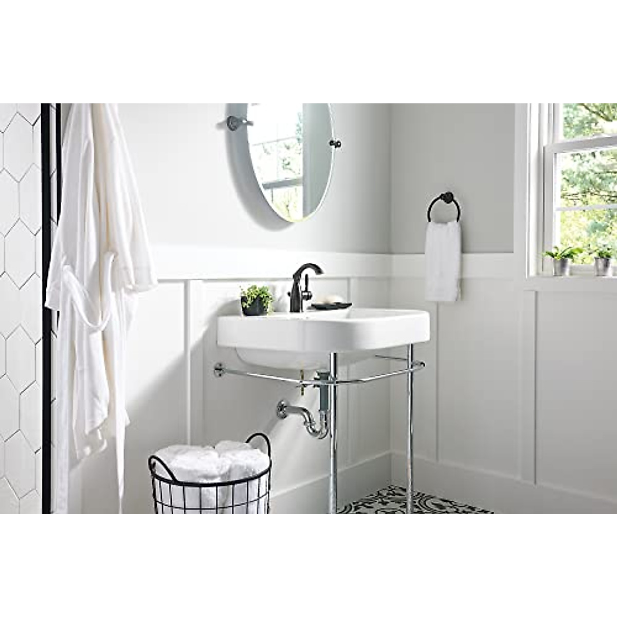 Moen Sarona Mediterranean Bronze One-Handle Single Hole Rustic Farmhouse Bathroom Faucet with Optional Deckplate, Traditional Bathroom Sink Faucet and Drain Assembly, 84144BRB