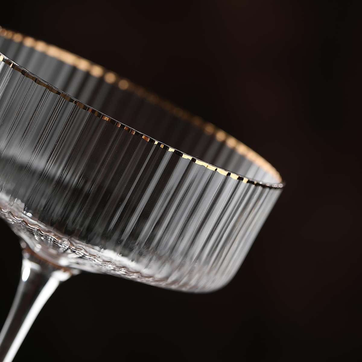 VIFVOR Coupe Glasses Set of 6, Cocktail Glasses 10 oz Classic Old Styling Martini Glass Set with Gift Box Packaging Elegant Hand Blown Martini Glasses for Cocktail, Champagne, Bar and Gift