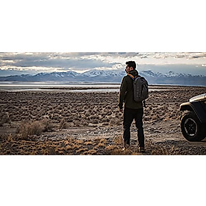 Vertx Commuter 2.0 Sling Pack, Cinder Block/Mojave Sun