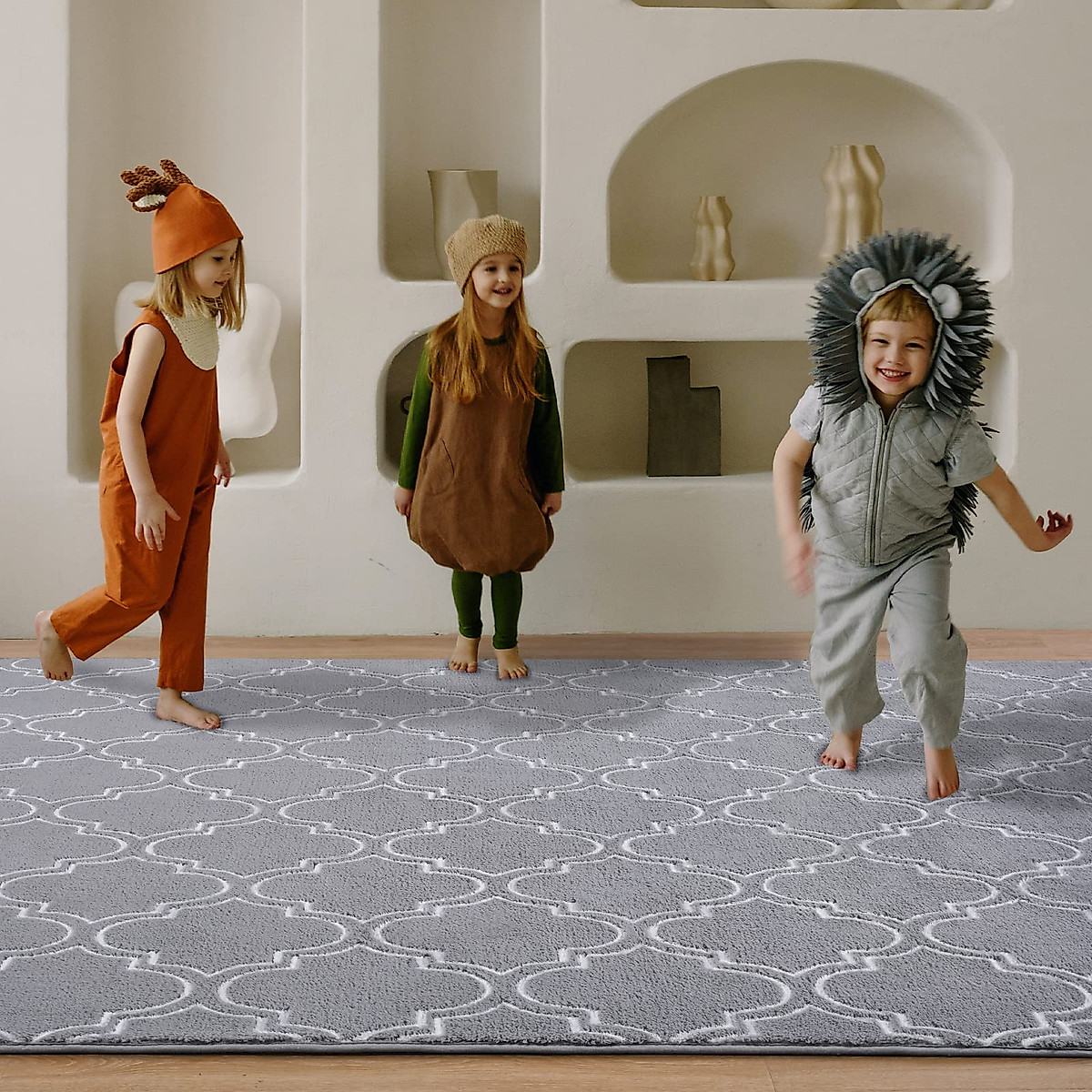 Amearea Fluffy Indoor Area Rug, Soft Trellis Moroccan Rugs for Bedroom, Shag Modern Area Rug for Living Room Kids Room Nursery, Easy Clean, Geometry Home Decor Low Pile Carpet, Light Grey 7x10 Feet