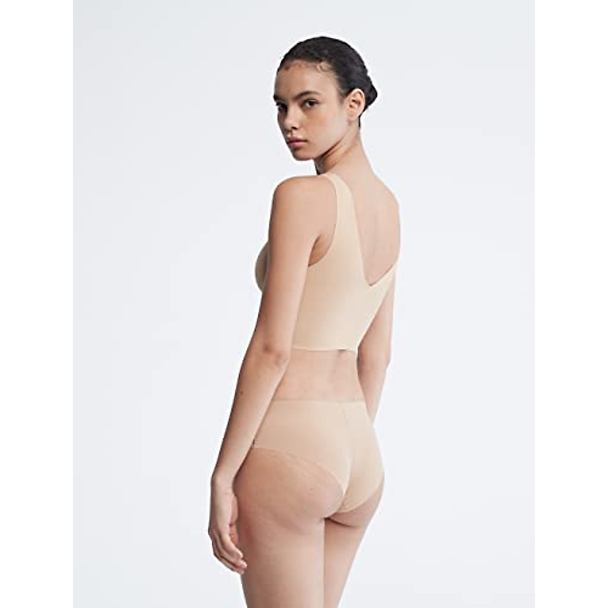 Calvin Klein Women's Invisibles Comfort Seamless Lightly Lined V Neck Bralette Bra, Beige, Large
