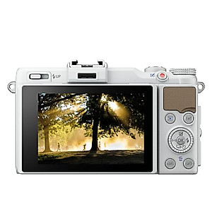 Olympus XZ-2 Digital Camera (White) - International Version (No Warranty)