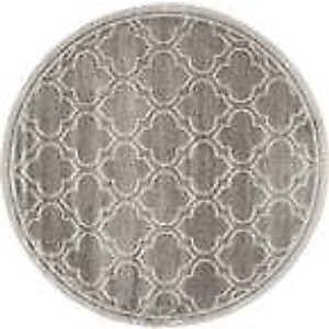 SAFAVIEH Amherst Collection 5' Round Grey / Light Grey AMT412C Moroccan Geometric Non-Shedding Dining Room Entryway Foyer Living Room Bedroom Area Rug
