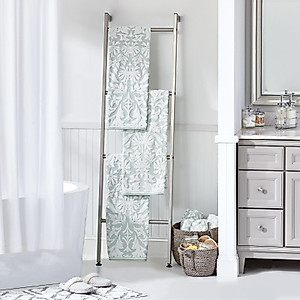 mDesign Metal Leaning Blanket and Towel Ladder - Blanket Ladder for Bedroom and Towel Ladder for Bathroom - Throw/Quilt Display Holder Rack - Nursery Wall Ladder - Blanket Ladder Decor - Satin