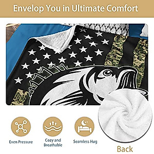 Ultra-Soft Fishing American Camo Flag Blanket Microfiber Plush Blanket Gifts for Men Women Warm Cozy Fuzzy Throw Blanket for Bed and Couch 60'' x 80''