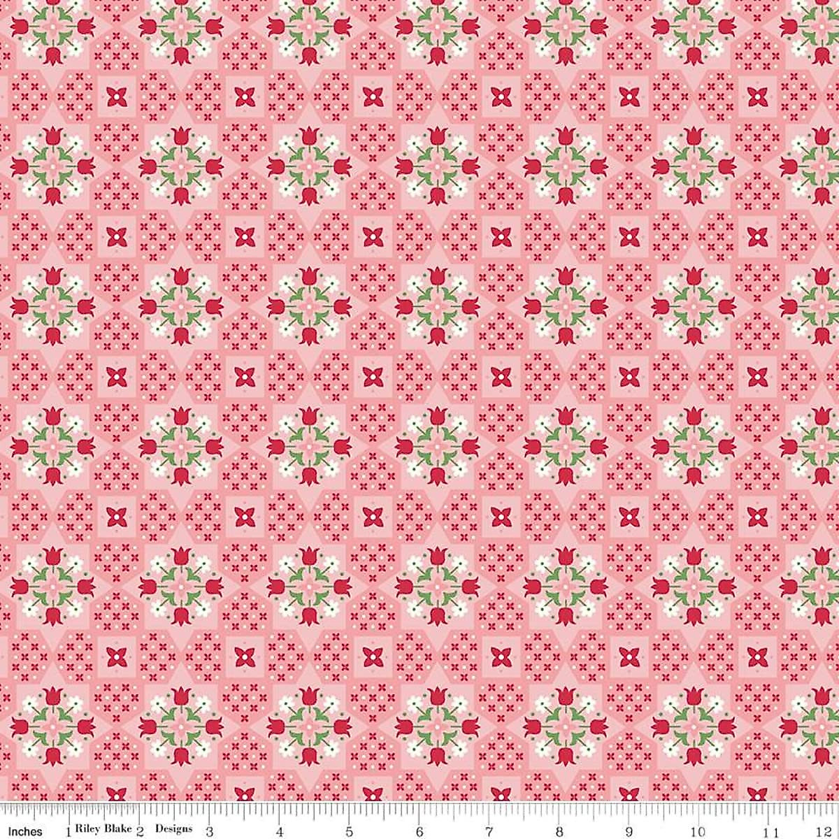 Flea Market Fat Eighth Bundle (39 Pieces) by Lori Holt for Riley Blake 9 x 21 inches (22.86 cm x 53.34 cm) Fabric cuts DIY Quilt Fabric